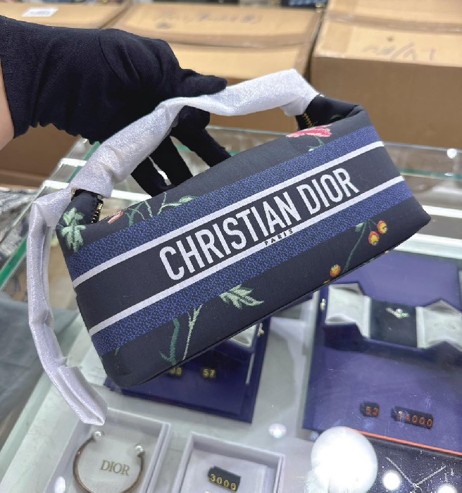 Dior Travel Nomad Bag 黑色 :: Summercstore