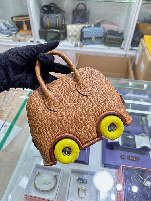 Hermes mini Bolides on wheels :: Summercstore