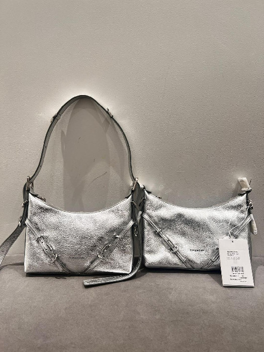 Mini Voyou bag in leather 銀色 :: Summercstore